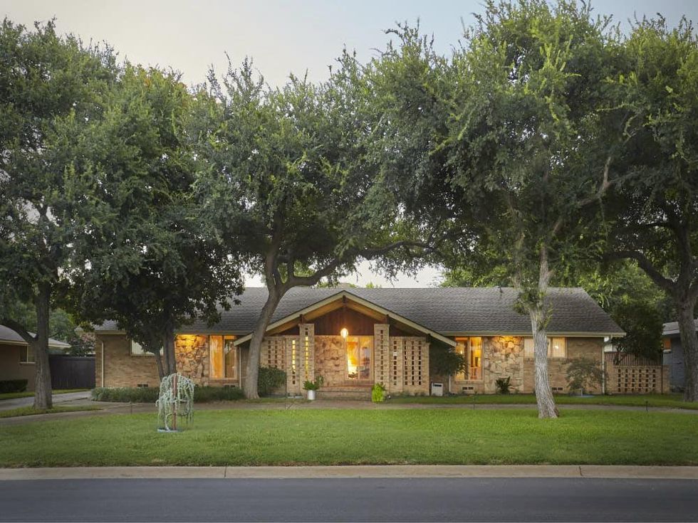 Dallas' most walkable home tour celebrates the best of modern design ...