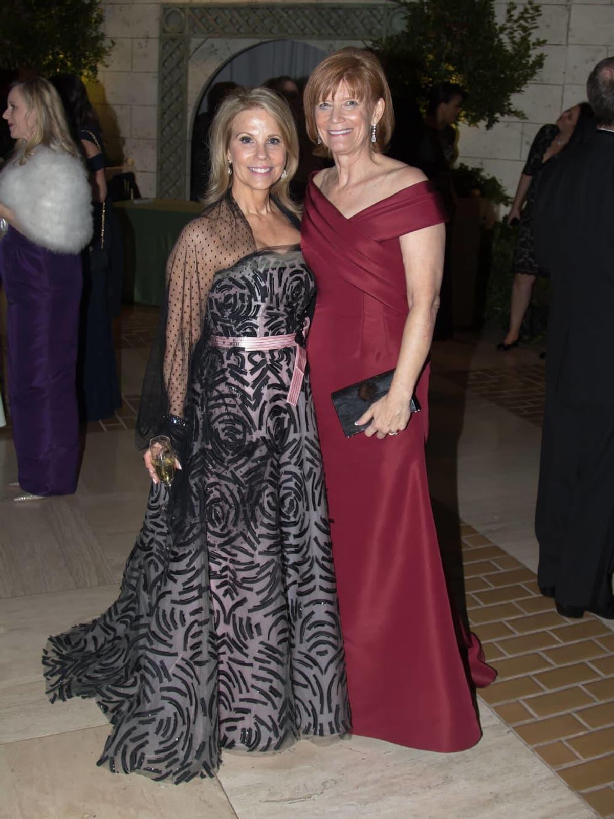 Anne Reeder in Carolina Herrera, Beth Thoele in Patty Flowers ...