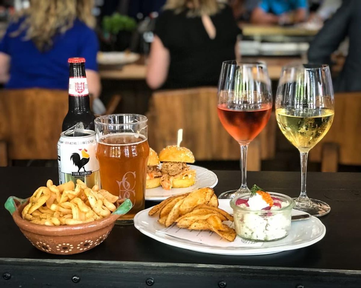 "Texas Tea" happy hour at Billy Can Can celebrates the Lone Star State ...