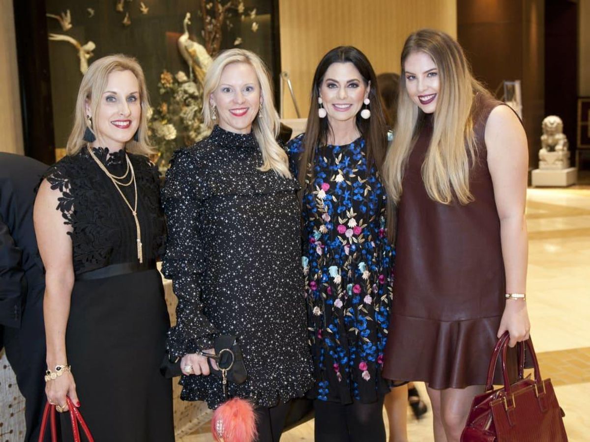 Kate McCoy, Bunny Cotten, D'Andra Simmons, Kaitlyn Robertson ...
