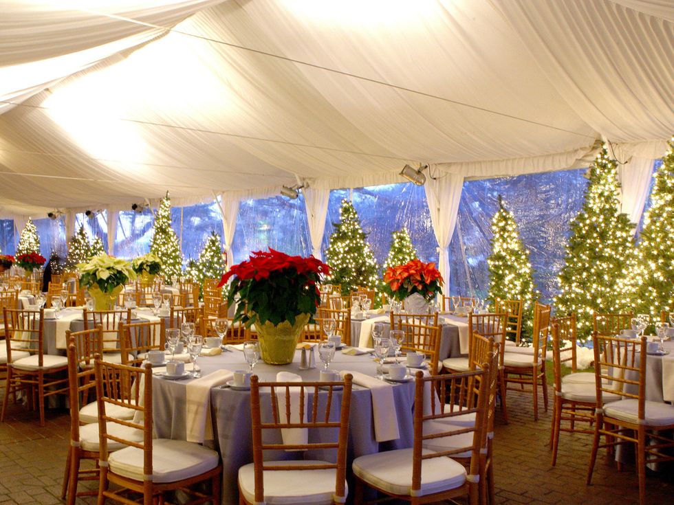 Dallas Arboretum friends have 12 times the fun at this year's holiday ...
