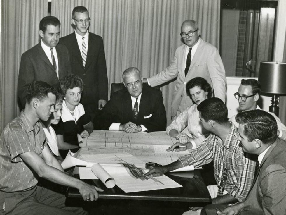 11 Dallas icons star in new book of most influential Texans from last ...