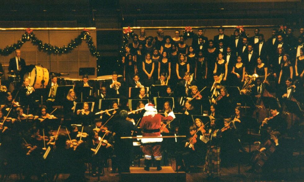 Dallas Symphony Orchestra League presents Deck the Halls Family Holiday ...