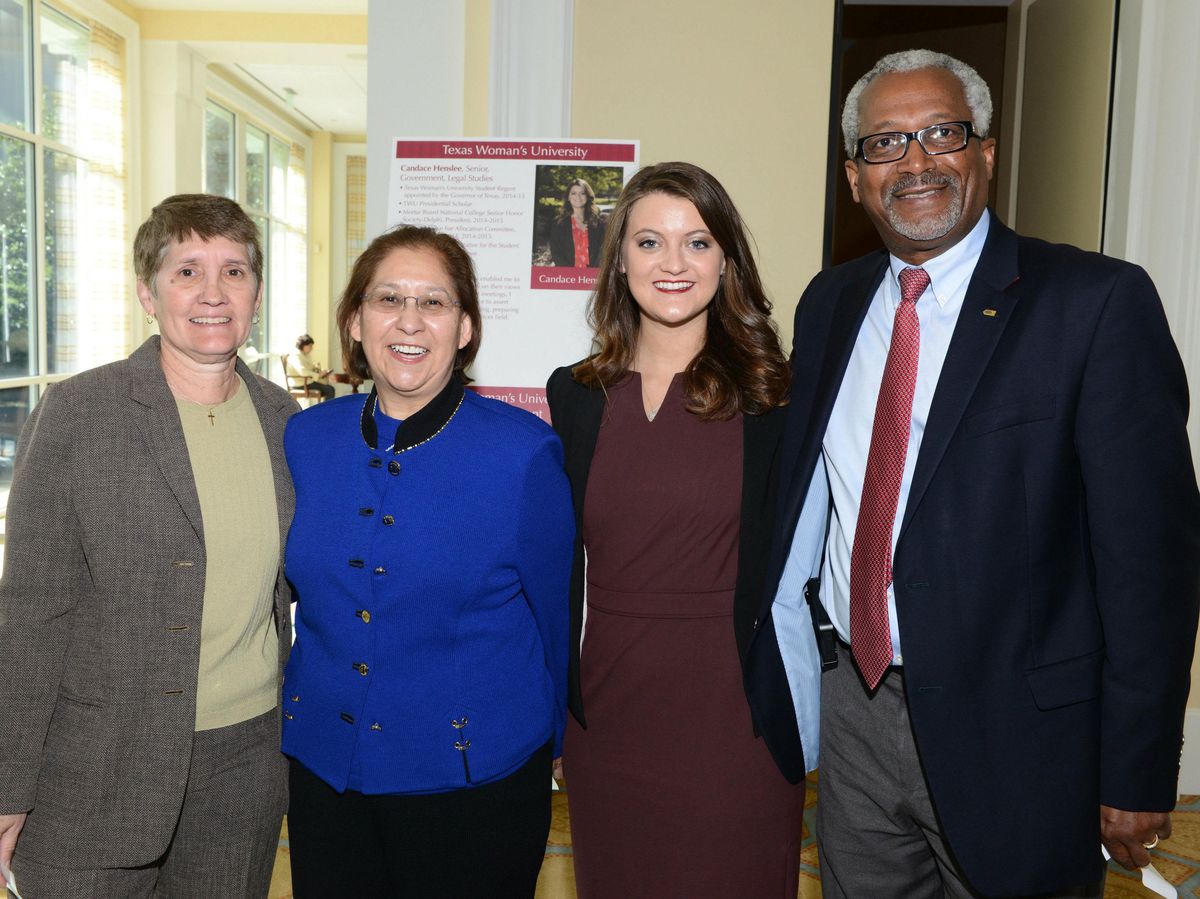 Diane Dillion, Anna Maria Farias,Candace Hensle, Phil Claybrooke ...