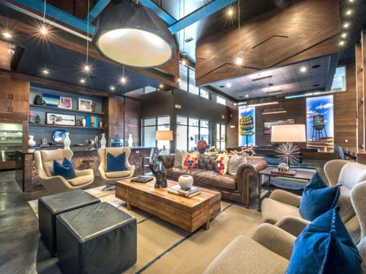 Elan City Lights is close to Deep Ellum, Uptown, and White Rock Lake ...