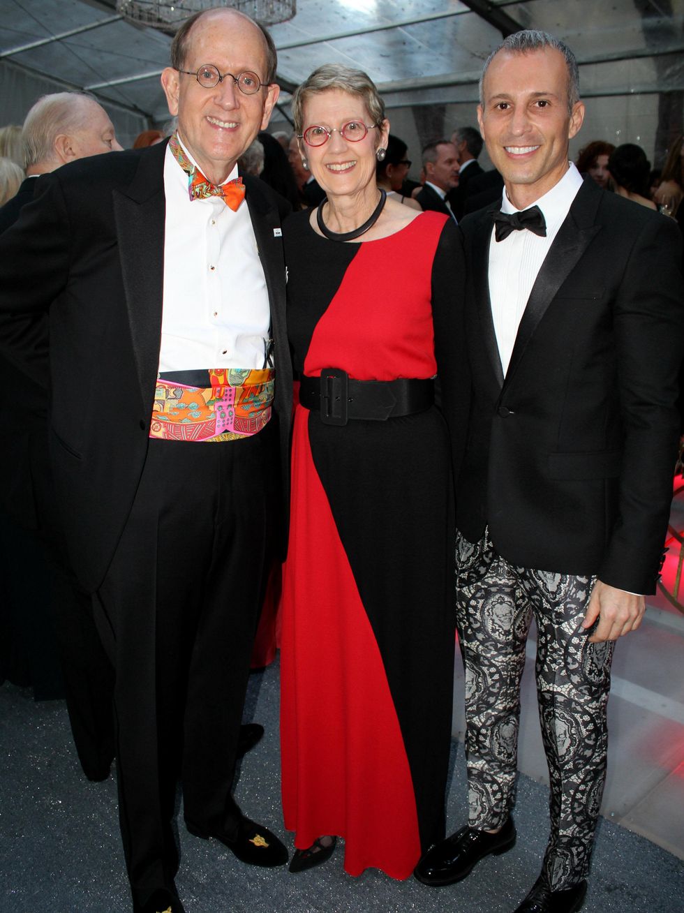 Dallas' best-dressed patrons dazzle in artful attire at Art Ball 2014 ...