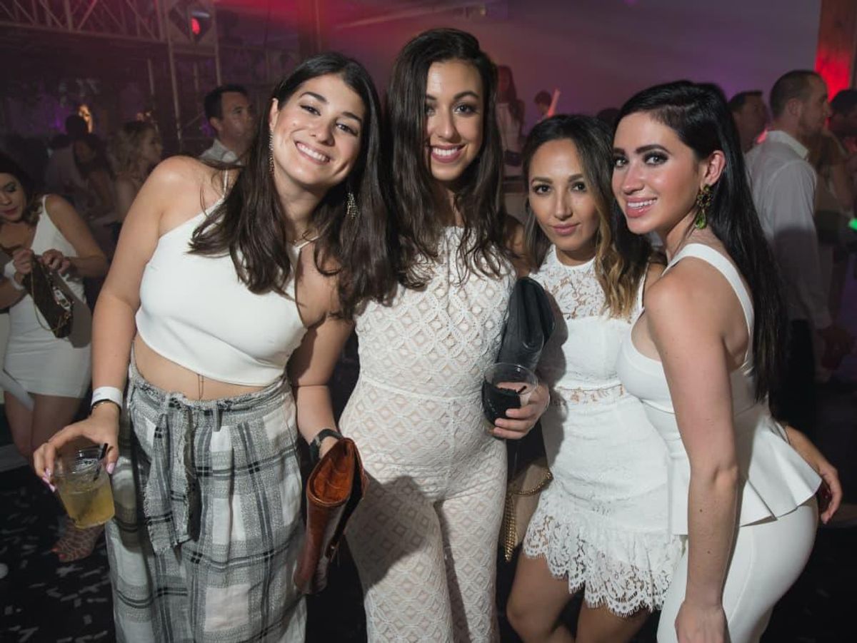 Gabriella Vals, Isabella Sanchez, Natalia de Santiago, Esther Hirsch ...