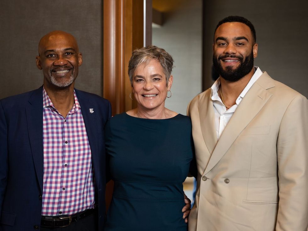 Dallas Cowboys' Dak Prescott champions kindness at 2023 Beacon of Hope ...