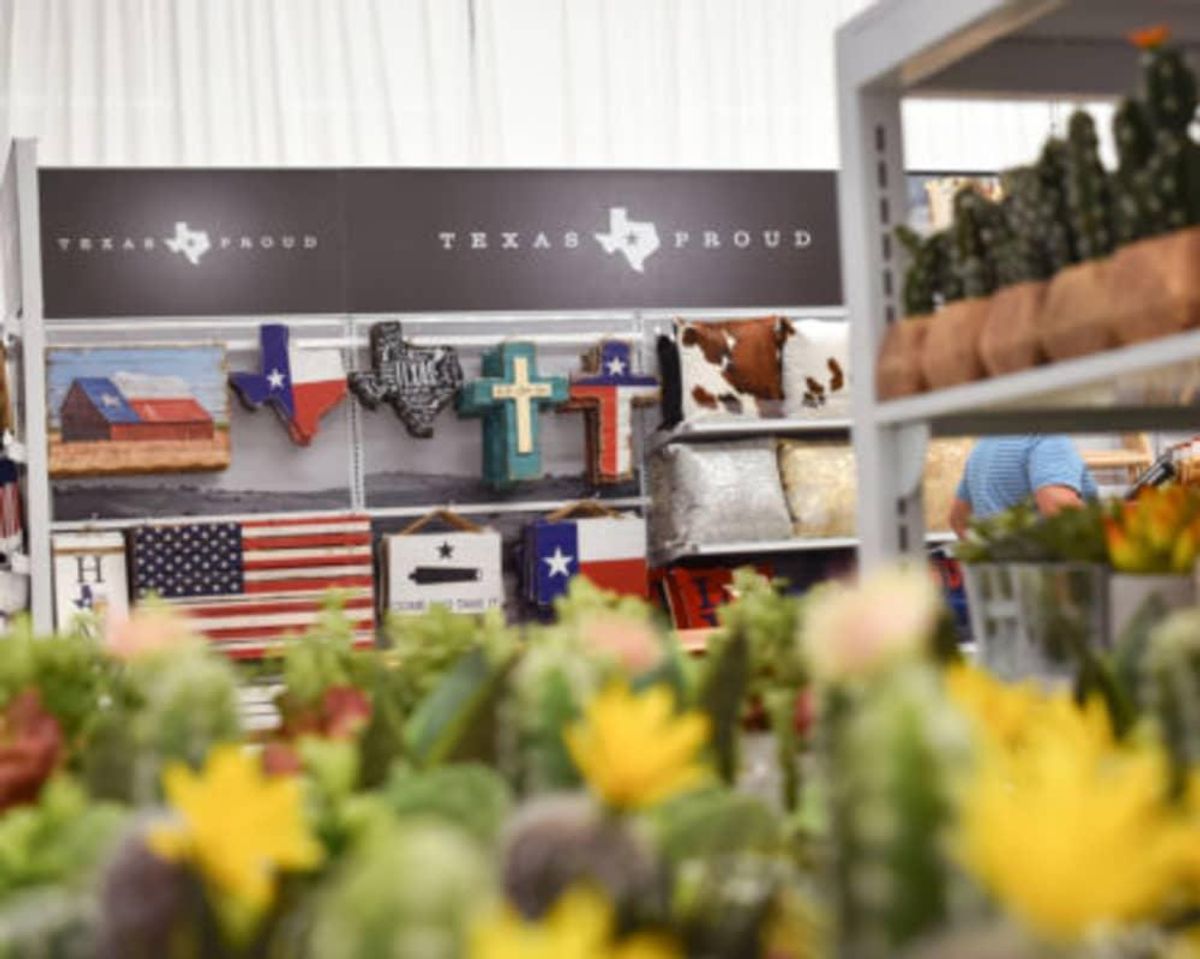 H-E-B's Texas Proud line features Texas-themed objects, such as these ...