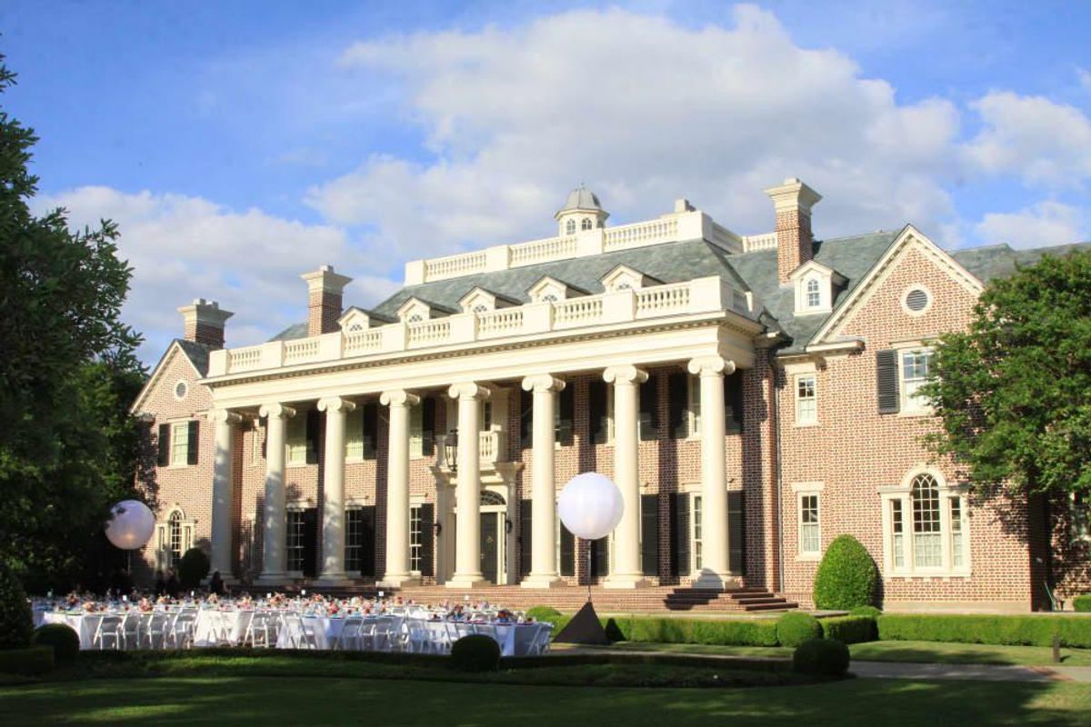 The dinner took place at the estate of Amanda and Brint Ryan ...