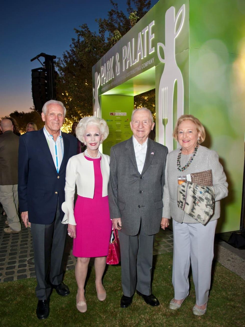 Palate-pleasing benefit cooks up $500K for Dallas' Klyde Warren Park ...