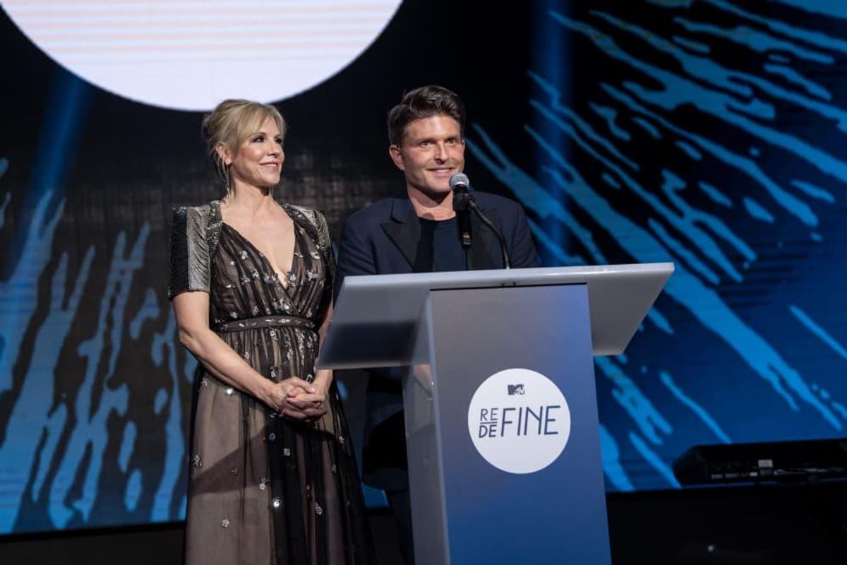 Joyce Goss and Kenny Goss welcome the crowd. - CultureMap Dallas