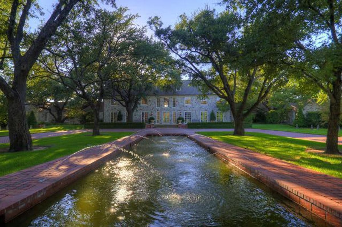 The original Murchison estate in Glen Abbey, where the Romos are ...