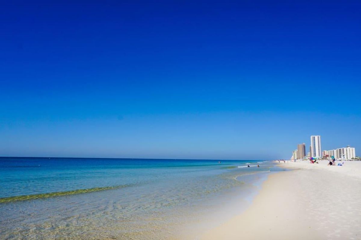 Alabama has more than 32 miles of sparkling sandy beaches to enjoy ...