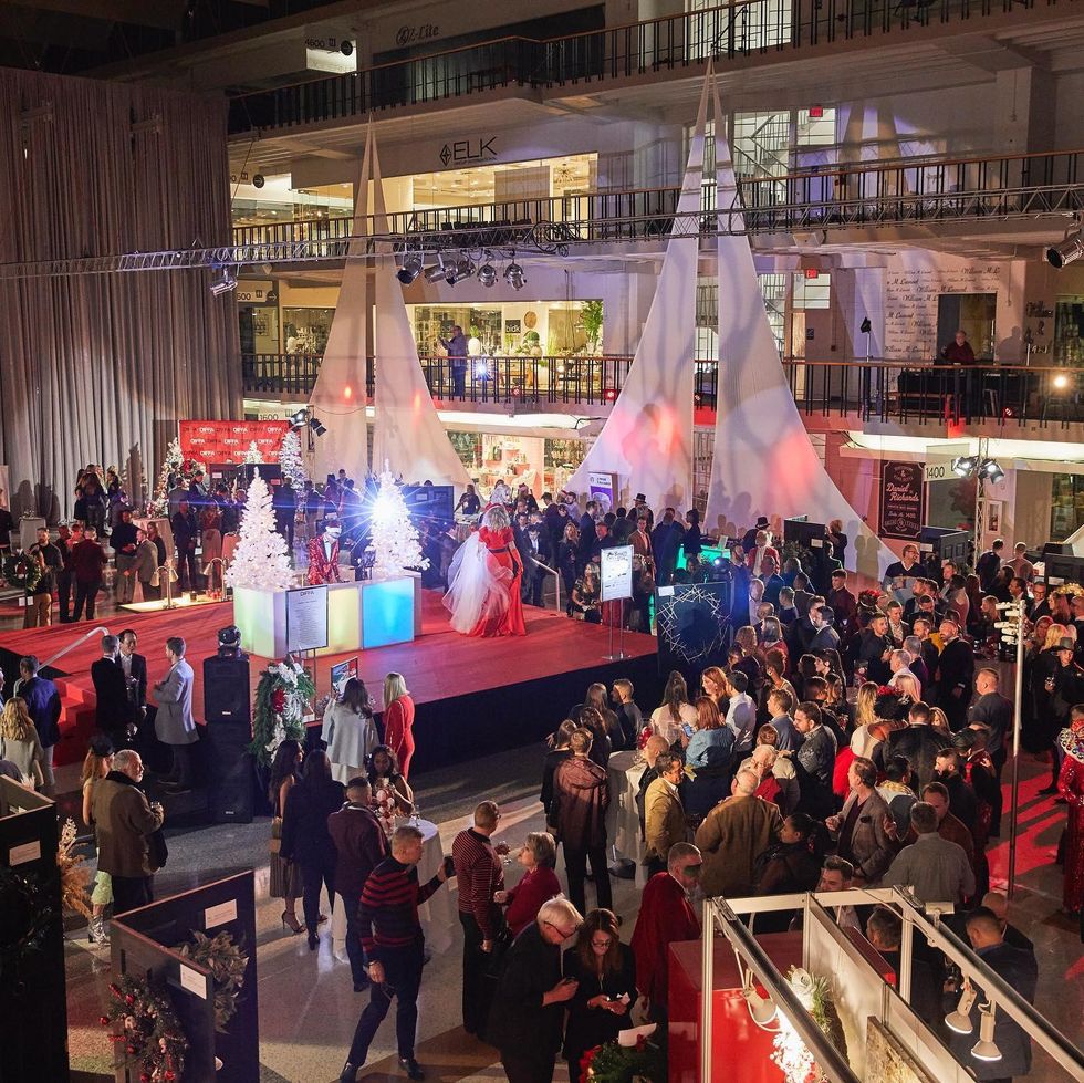 The DIFFA Wreath Collection - CultureMap Dallas