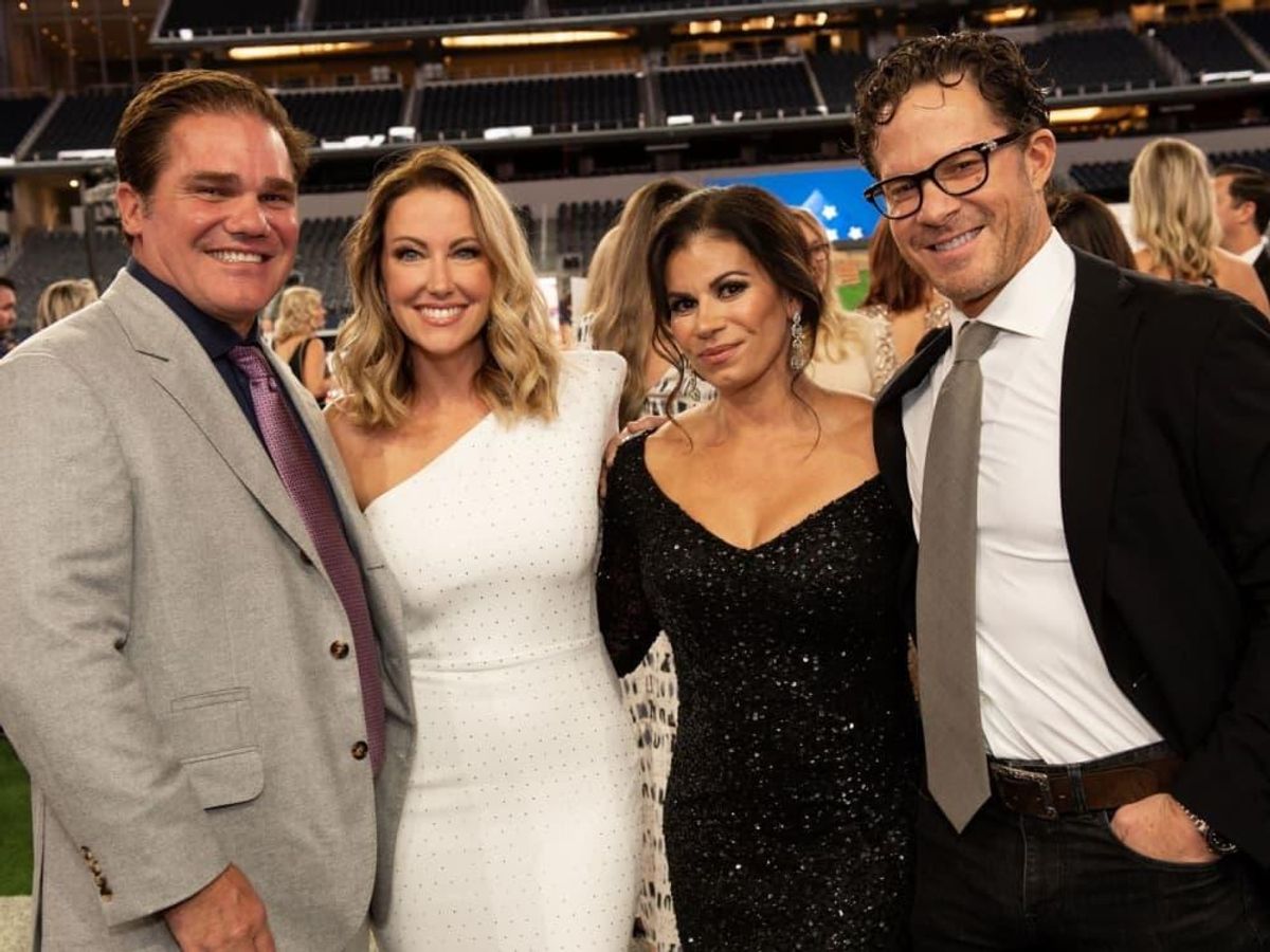 Travis Hollman, Stephanie Hollman, Cintia Powers, Johnny Powers ...